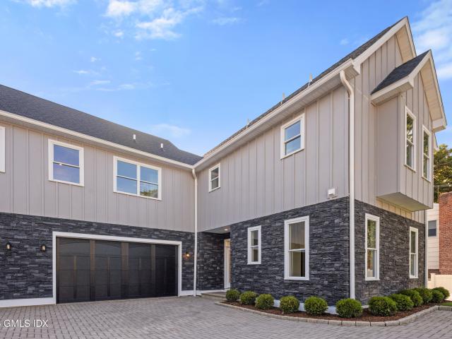 10 Highland Pl, Unit B, Greenwich, CT 06831 | MLS #124747 | Compass