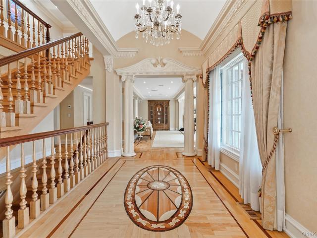 10 Hill Road