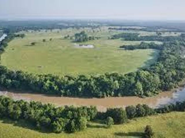 10 Hollow Ranch