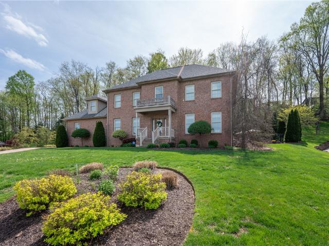 10 Holly Ln