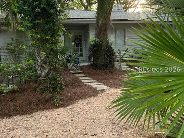10 Hollyberry Ln, Hilton Head Island, SC 29928 | MLS #507616