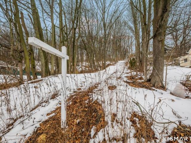 10 Huntington Ave, New Haven, CT 06511