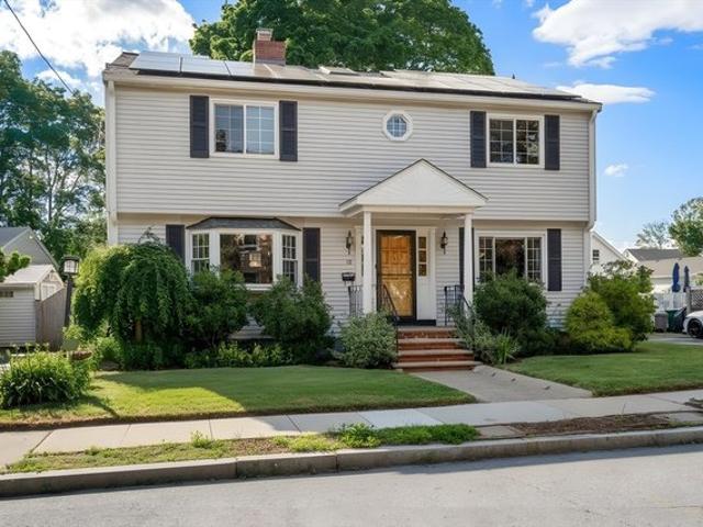 10 Hunewill Ave, Medford, MA 02155