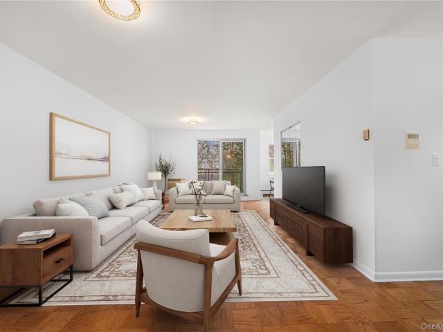 10 Ipswich Avenue 4M