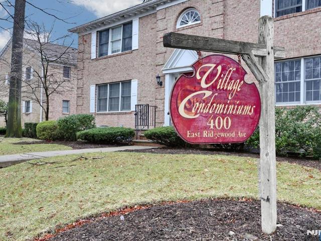 10 Irving Street # 9B