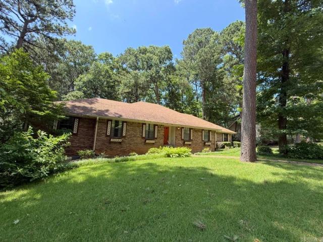 10 Ivy Cir