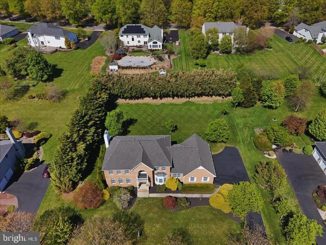 10 Jewel Road