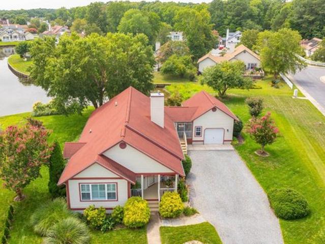 10 Johns Ct, Ocean View, DE 19970
