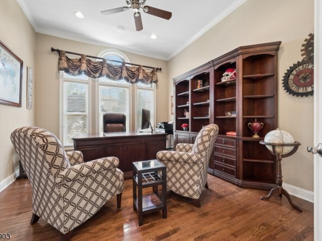 10 Johns Drive
