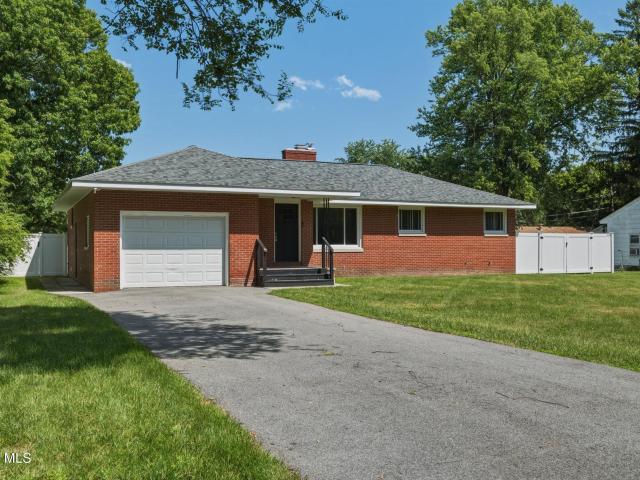 10 Kasper Drive