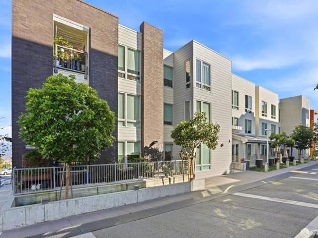 10 Kennedy Pl Unit 201, San Francisco, CA 94124