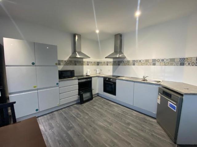 10 Kinterbury Street, Plymouth PL1 8 bed apartment to rent £4,853 pcm £1,120 pw