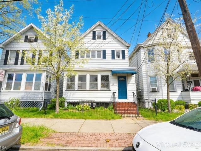 10 Lake Ave