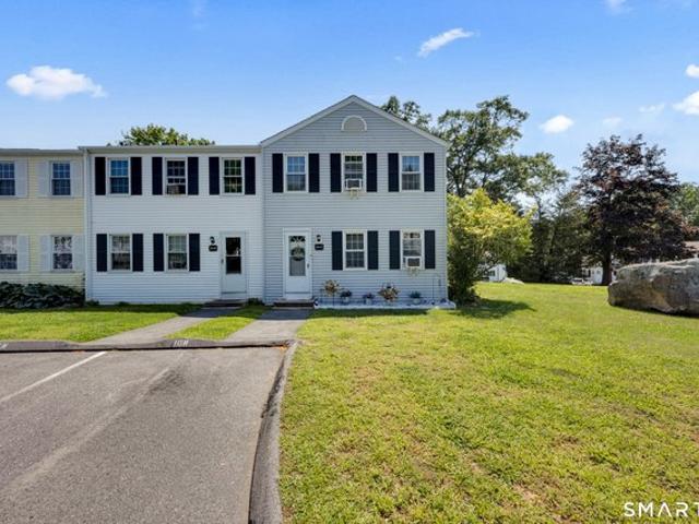 10 Lakeside Dr Unit N, Ledyard, CT 06339