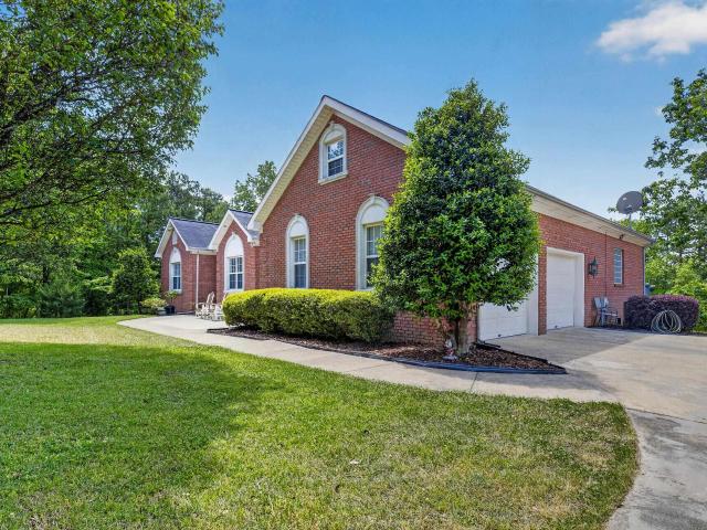 10 Laurel Circle Se
