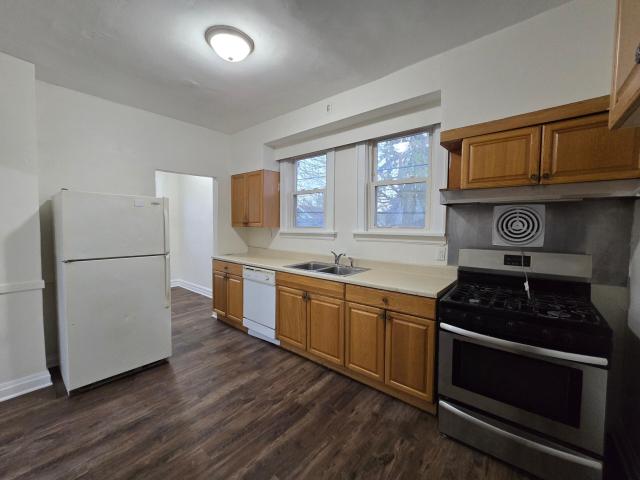 10 Lawndale Street #2