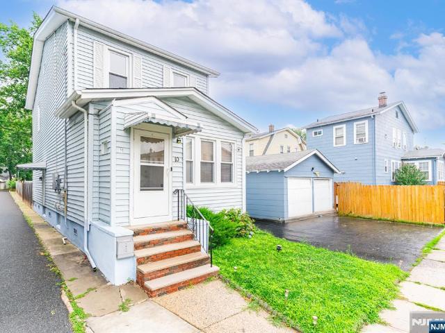 10 Lentz Place