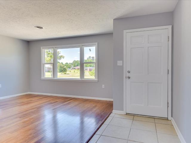 10 Leann Court