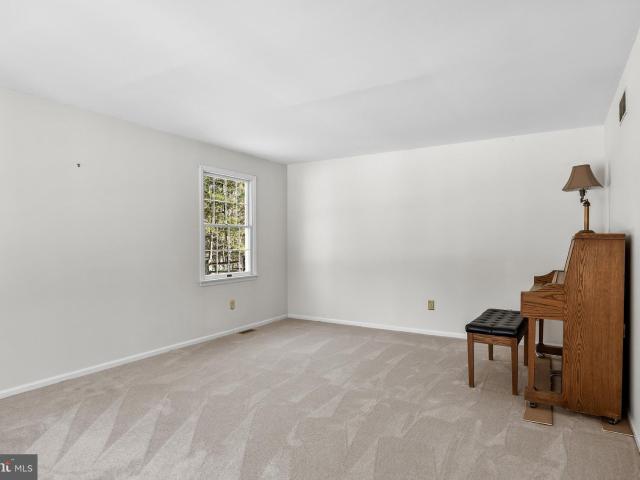 10 Lexington Ct, Shamong, NJ