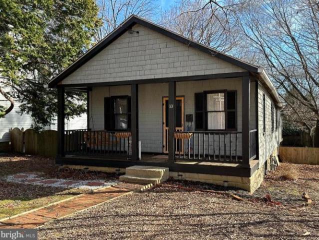 10 Locust Ave, Annapolis, MD 21401