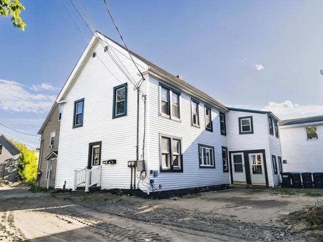 10 Lowell Ct, Lewiston, ME 04240
