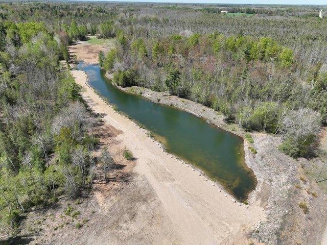 10 Ln, Wallace, MI 49893