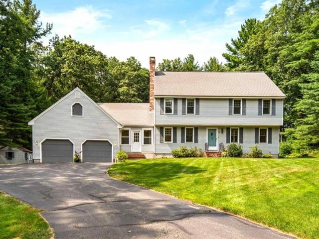 10 McKinney Dr, Hudson, NH 03051