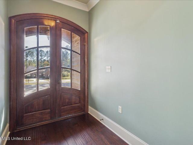 10 Magnolia Crossing Road