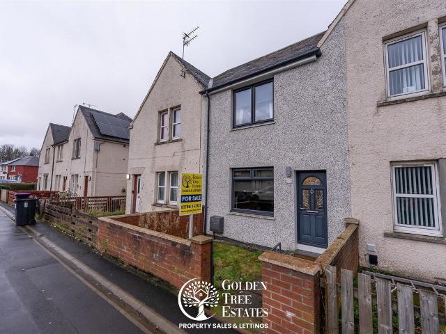 10 Main Street, Plean, Stirling FK7, 2 bed terraced house to rent, £1,000 pcm | PrimeLocation