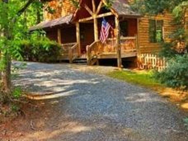 10 Malory Circle, Ellijay, GA 30540