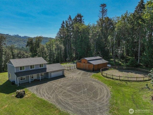 10 Maple Ln, Oakville, WA 98568
