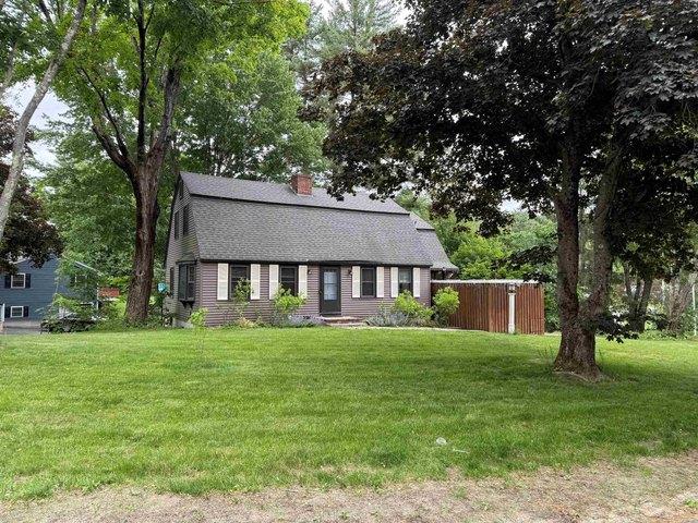 10 Martha Dr, Derry, NH 03038