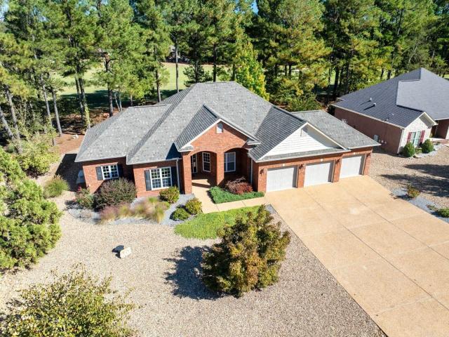10 Maravilla Way, Hot Springs Village, AR
