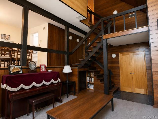 10 Melia Way