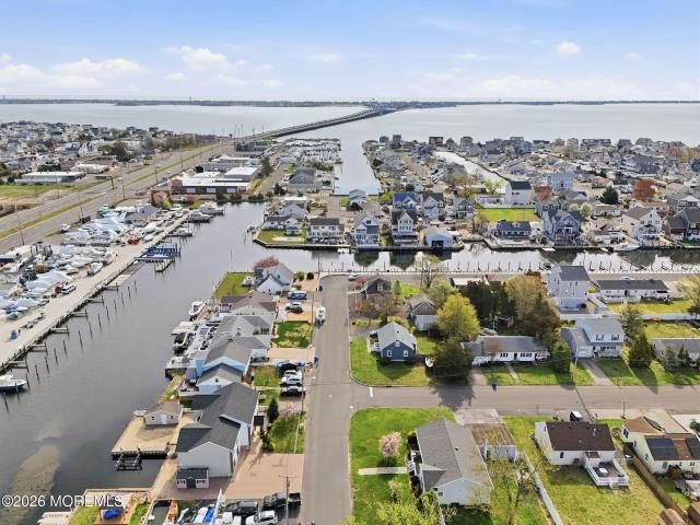 10 Minturn Rd, Toms River, NJ 08753 | MLS #22610 | Compass