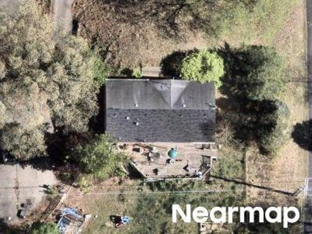 10 Mile Rd NE