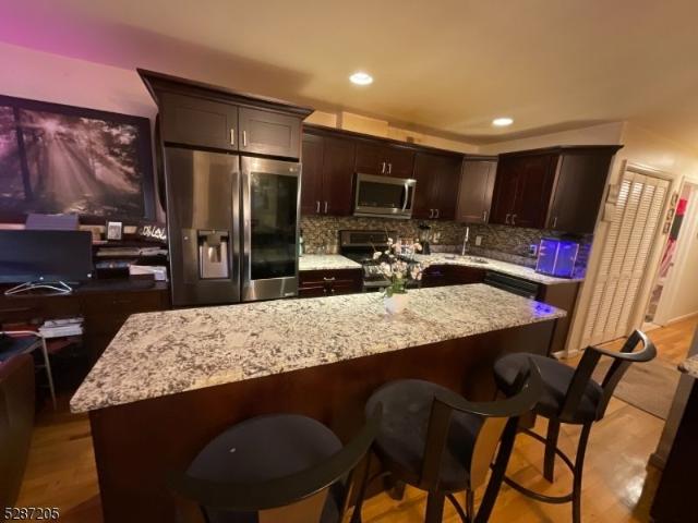 10 Miller St, Jersey City, US, NJ