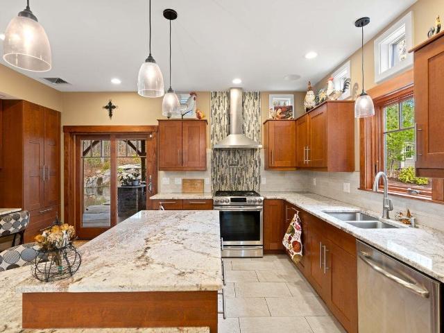 10 Mountain View Court, Milford, US, NH