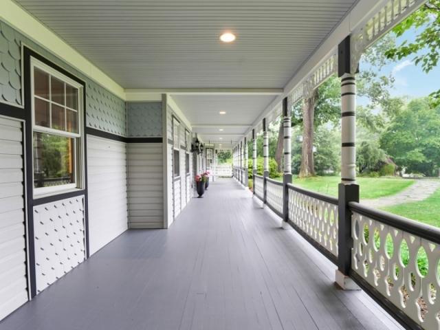 10 Mountain View Dr