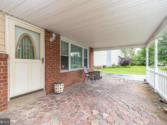 10 Mountain View Road