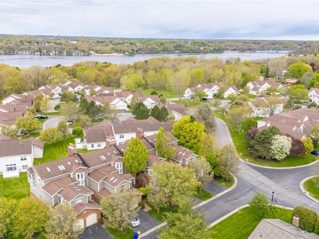 10 Mountain Ash Trail