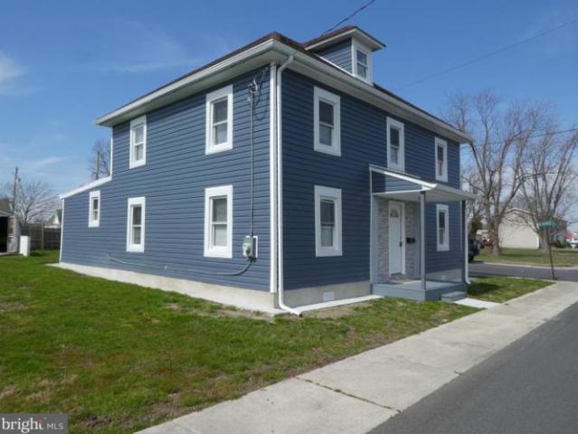 10 N Church St, Greenwood, DE 19950