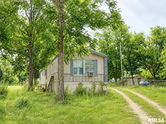 10 N Rustic Ln, Manito, IL 61546