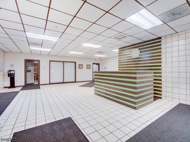 10 N Wood Ave # 623