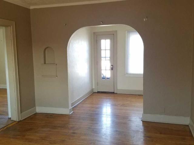 10 N 31st 1 Bedroom Apartment for Rent at 10 N 31st St, Council Bluffs, IA 51501