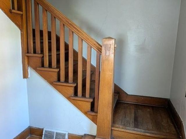 10 N 31st 2 Bedroom Apartment for Rent at 10 N 31st St, Council Bluffs, IA 51501