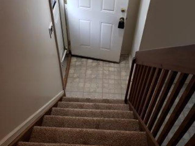10 Nicholas Court