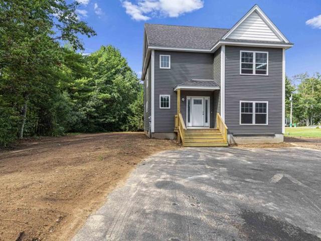 10 Norway Plains Rd, Rochester, NH 03868