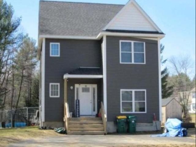 10 Norway Plains Rd, Rochester, NH 03868
