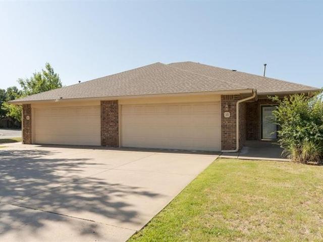 10 NW 156th St Unit 10, Edmond, OK 73013